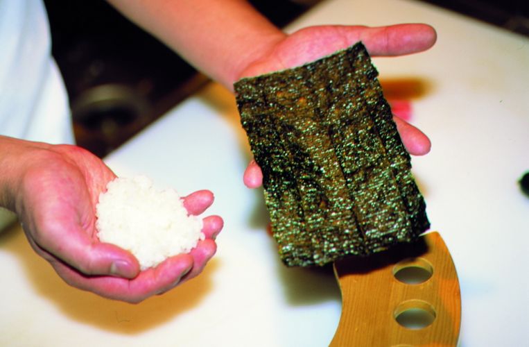 Aprenda a receita de temaki califórnia - Made in Japan